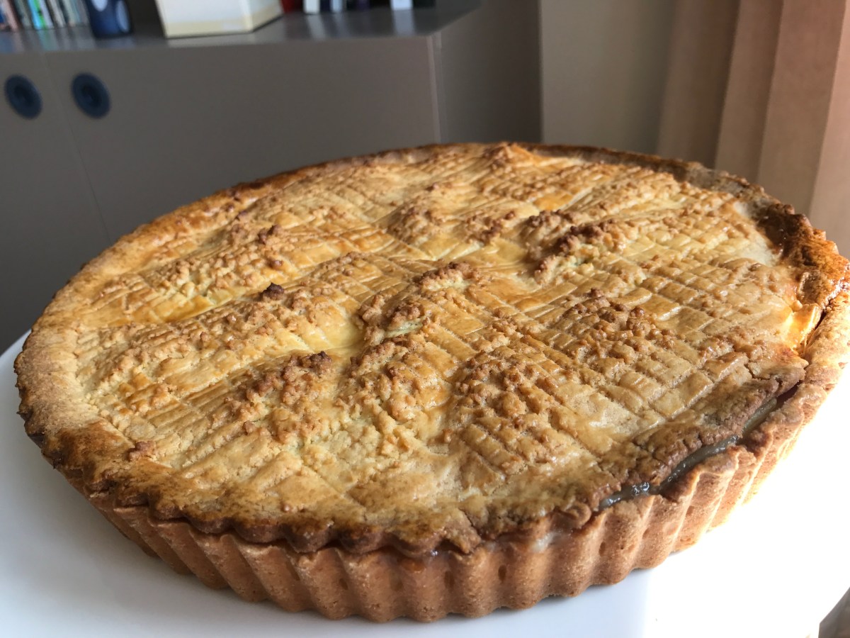 Basque Pear Tart – EATING HEAVEN